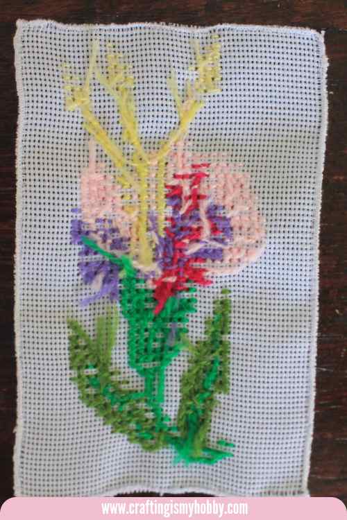 CROSS STITCH MINI FLOWERS - Crafting is My Hobby