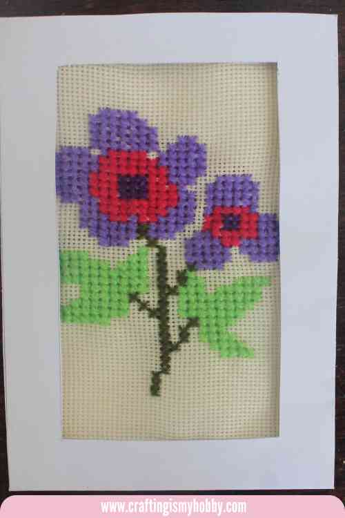 TINY FLOWER CROSS STITCH - Crafting is My Hobby
